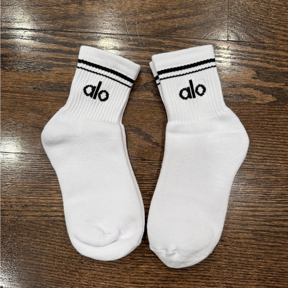 ALO Yoga | Accessories | Alo Throwback Socks 2 Pairs Brand New | Poshmark